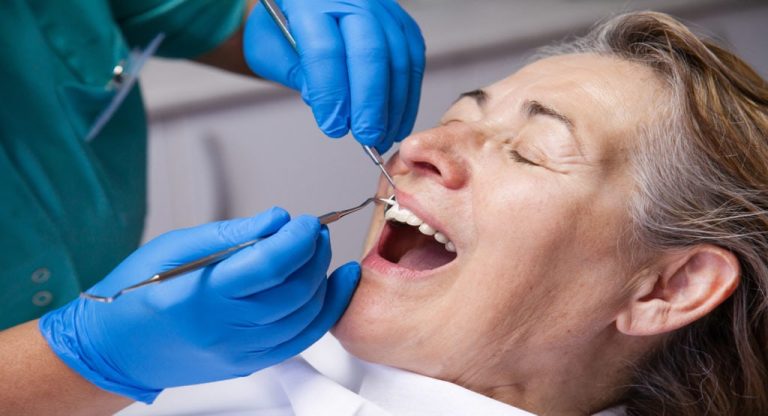 Top Reasons You Might Need an Emergency Extraction Dentist