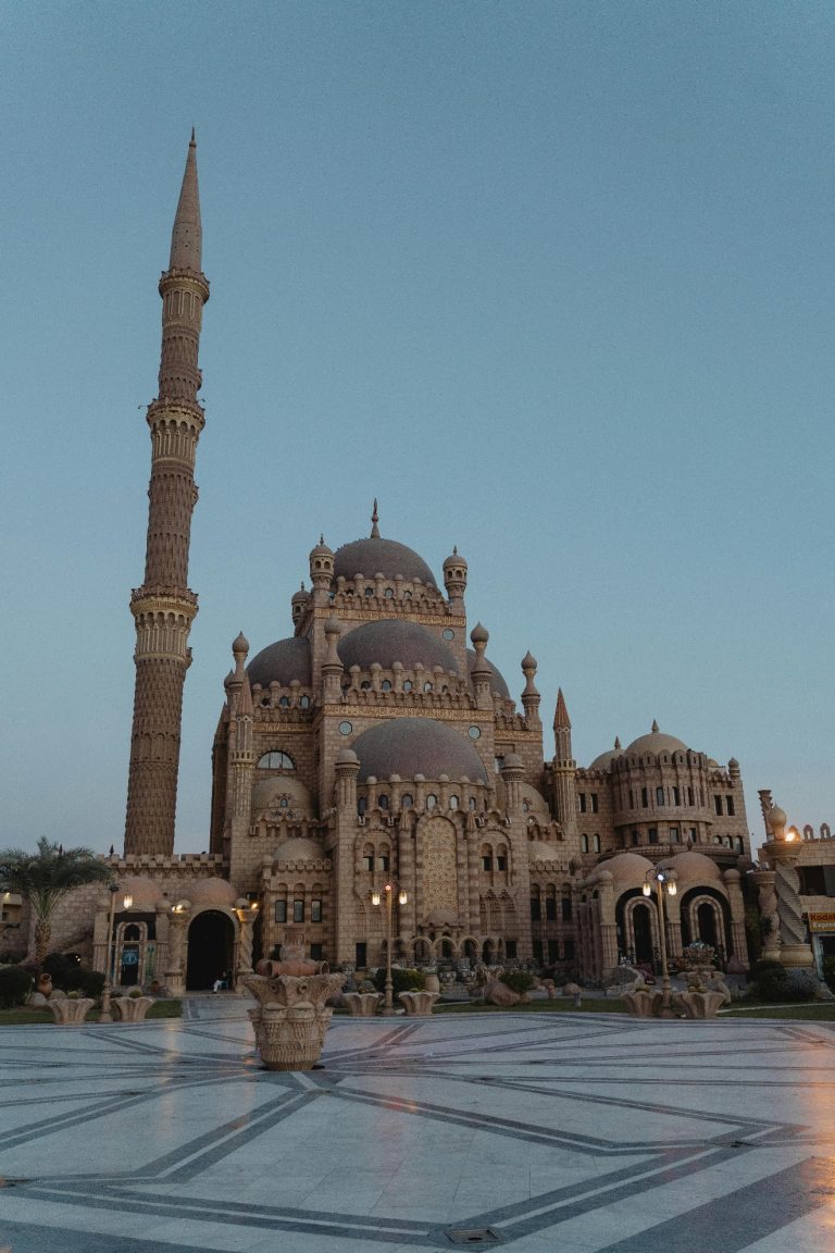 9 Most Stunning Mosques in Egypt
