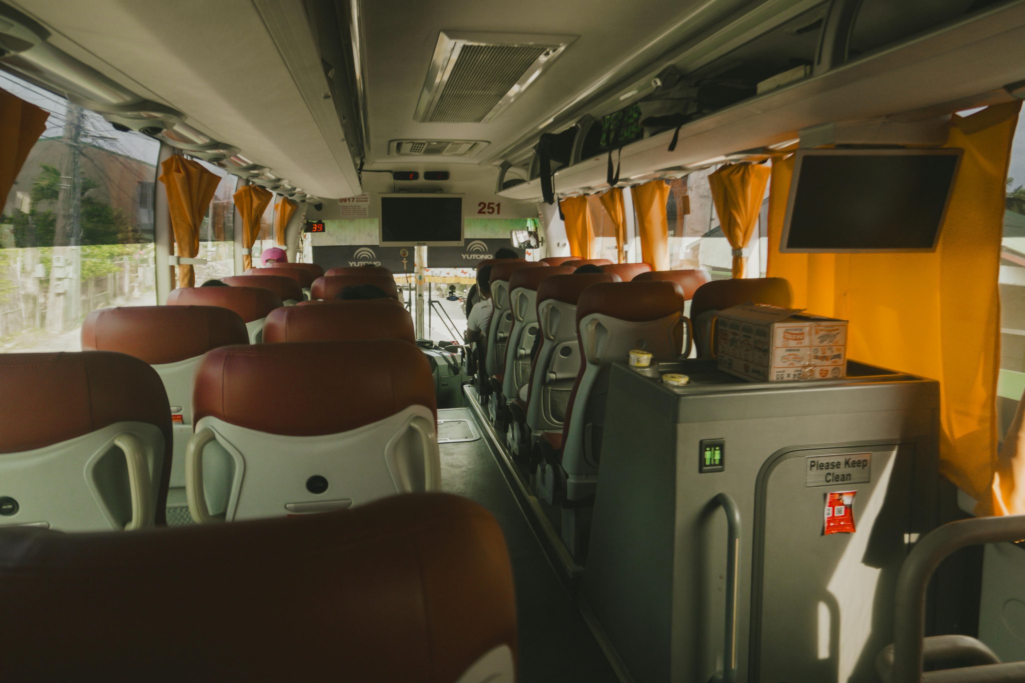 Understanding Executive Coach Bus Rentals: Services and Options
