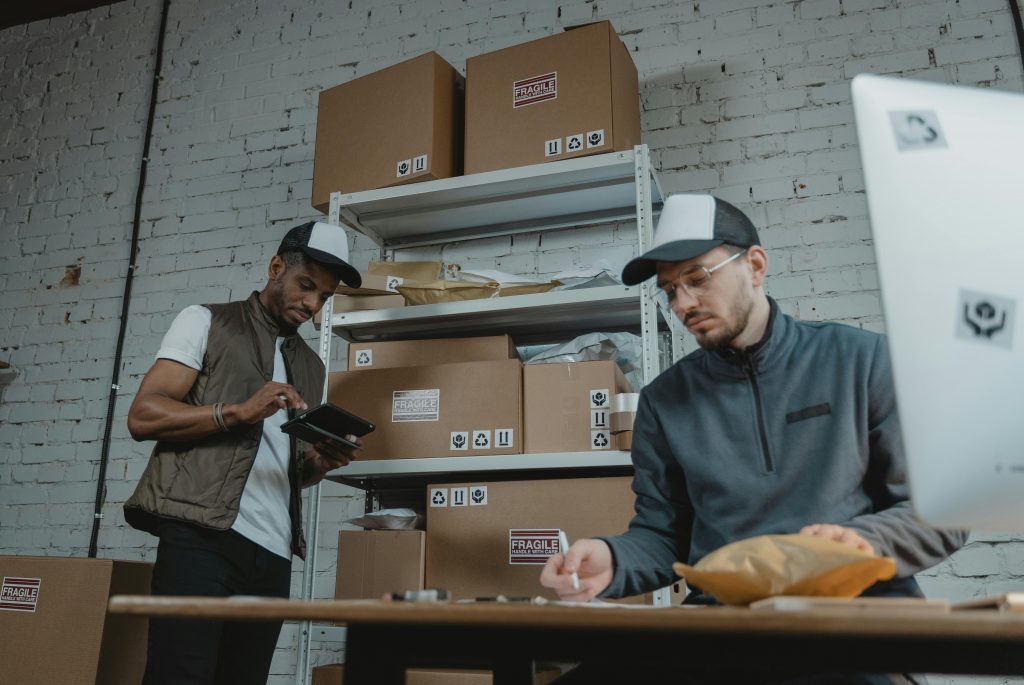 How Fast Shipping Shapes Customer Loyalty in E-Commerce? - AppCloneScript