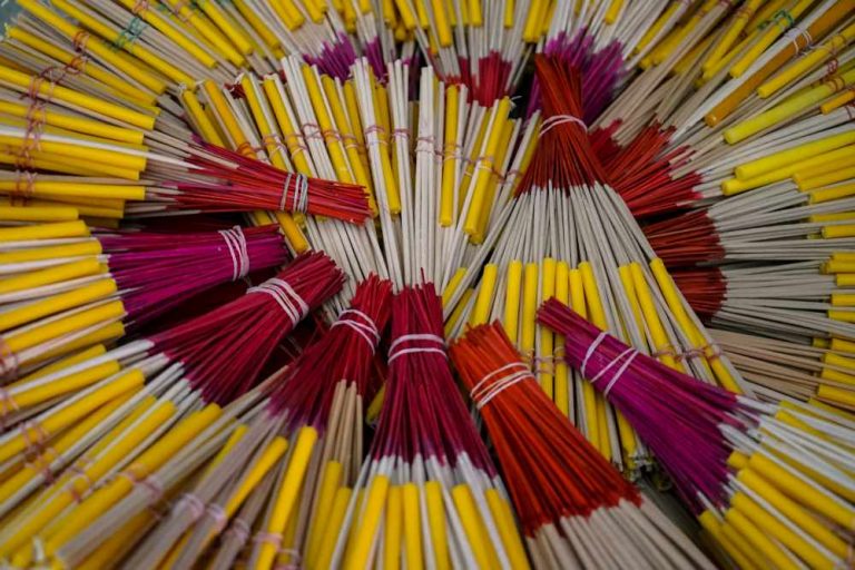 Why the Right Incense Stick Manufacturer Can Elevate Your Brand